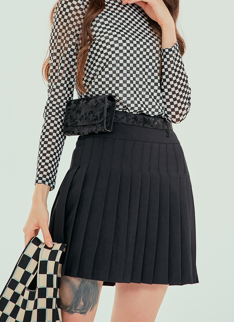 パンツ裏地プリーツスカート(ブラック) | レディースファッション通販 - DHOLIC