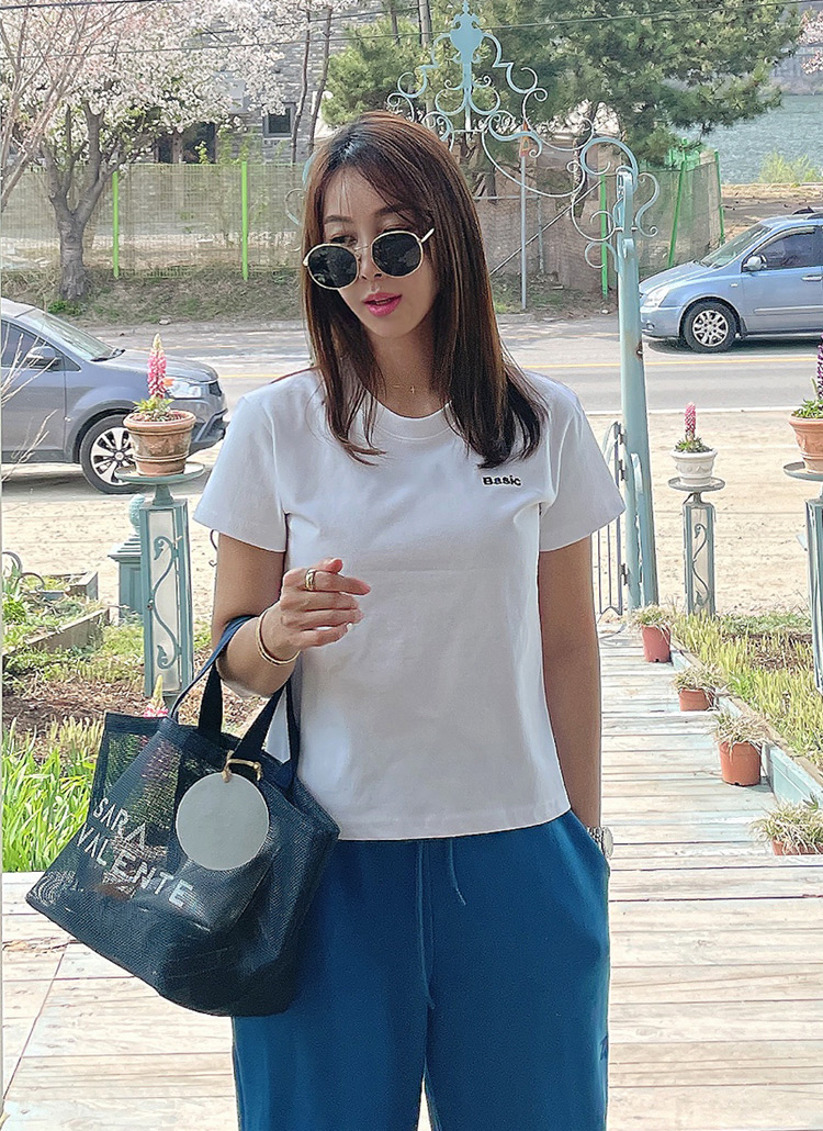 Basic刺繍Tシャツ | レディースファッション通販 - DHOLIC