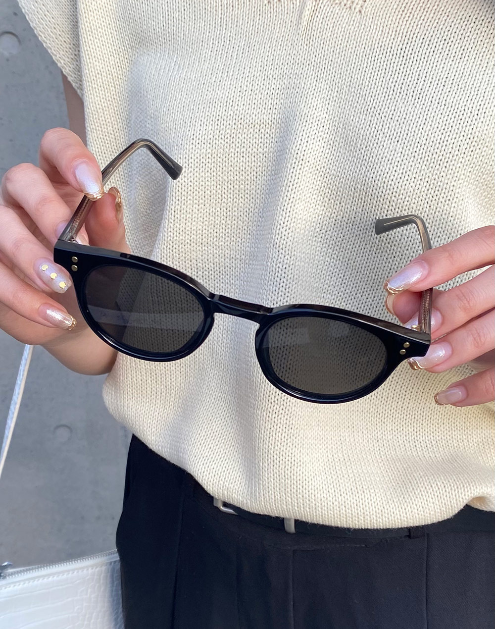 ケース付UV400ラウンドサングラス | レディースファッション通販 - DHOLIC