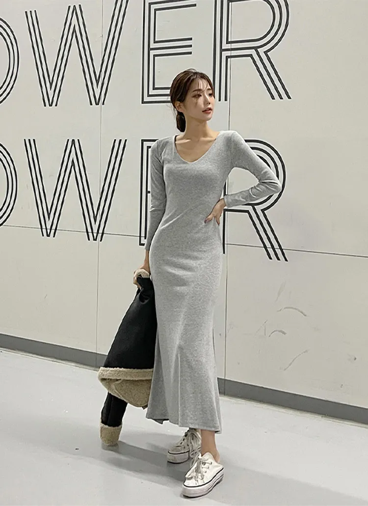 Vネックロングマーメイドワンピース | レディースファッション通販 - DHOLIC