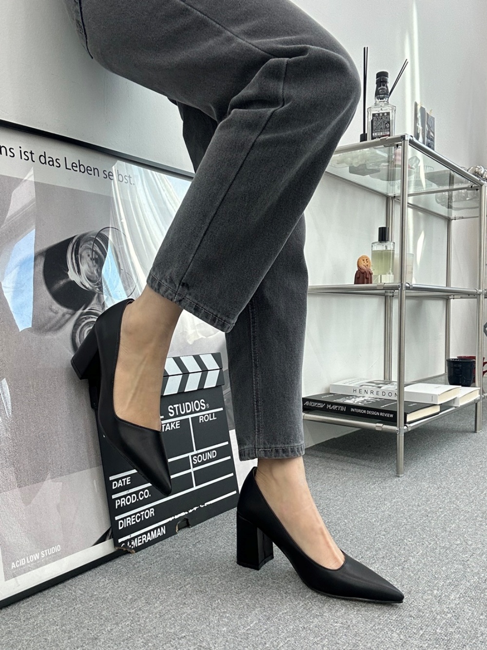ブロックヒールポインテッドパンプス | レディースファッション ブロックヒールポインテッドパンプス | レディースファッション
