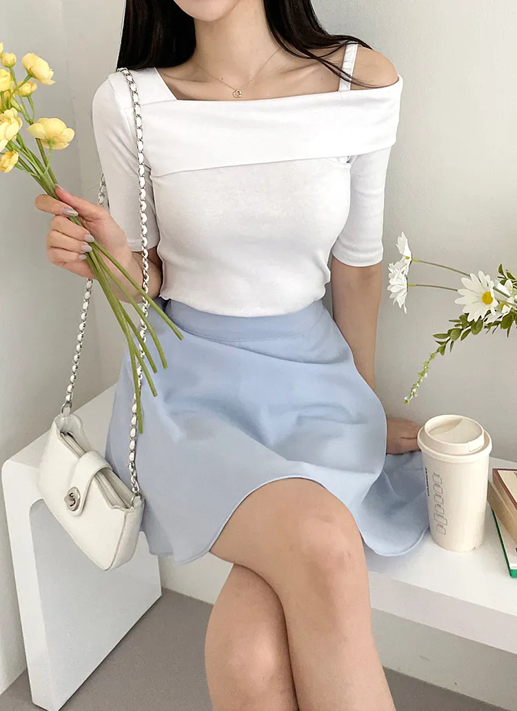 ワンショルストラップ半袖Tシャツ | レディースファッション通販 - DHOLIC