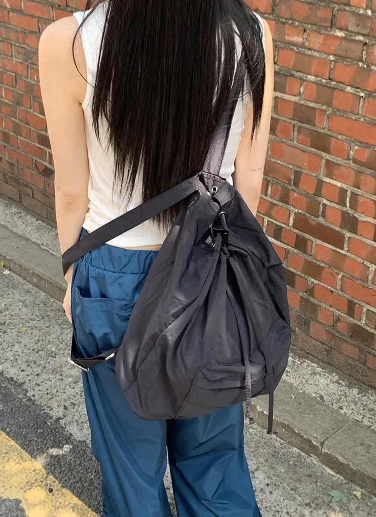 ドローストリングナイロンバックパック | レディース ドローストリングナイロンバックパック | レディース