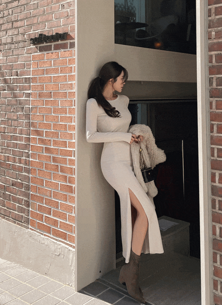 ディープスリットスリムワンピース | レディースファッション通販 - DHOLIC