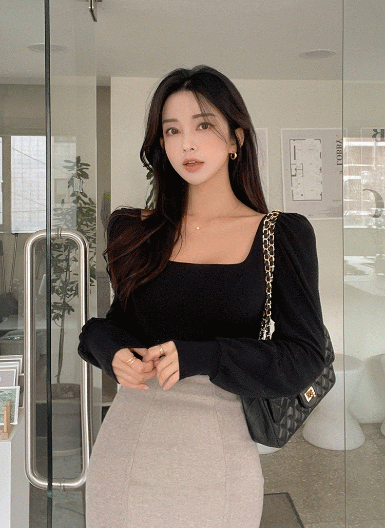 UネックパフスリーブTシャツ | レディースファッション通販 - DHOLIC