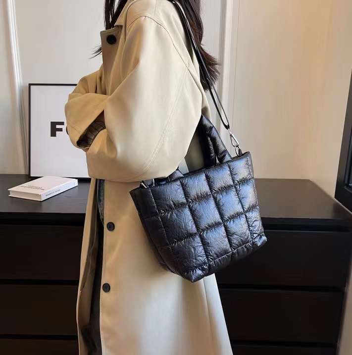 2WAYスクエアキルティングバッグ | レディースファッション通販 - DHOLIC