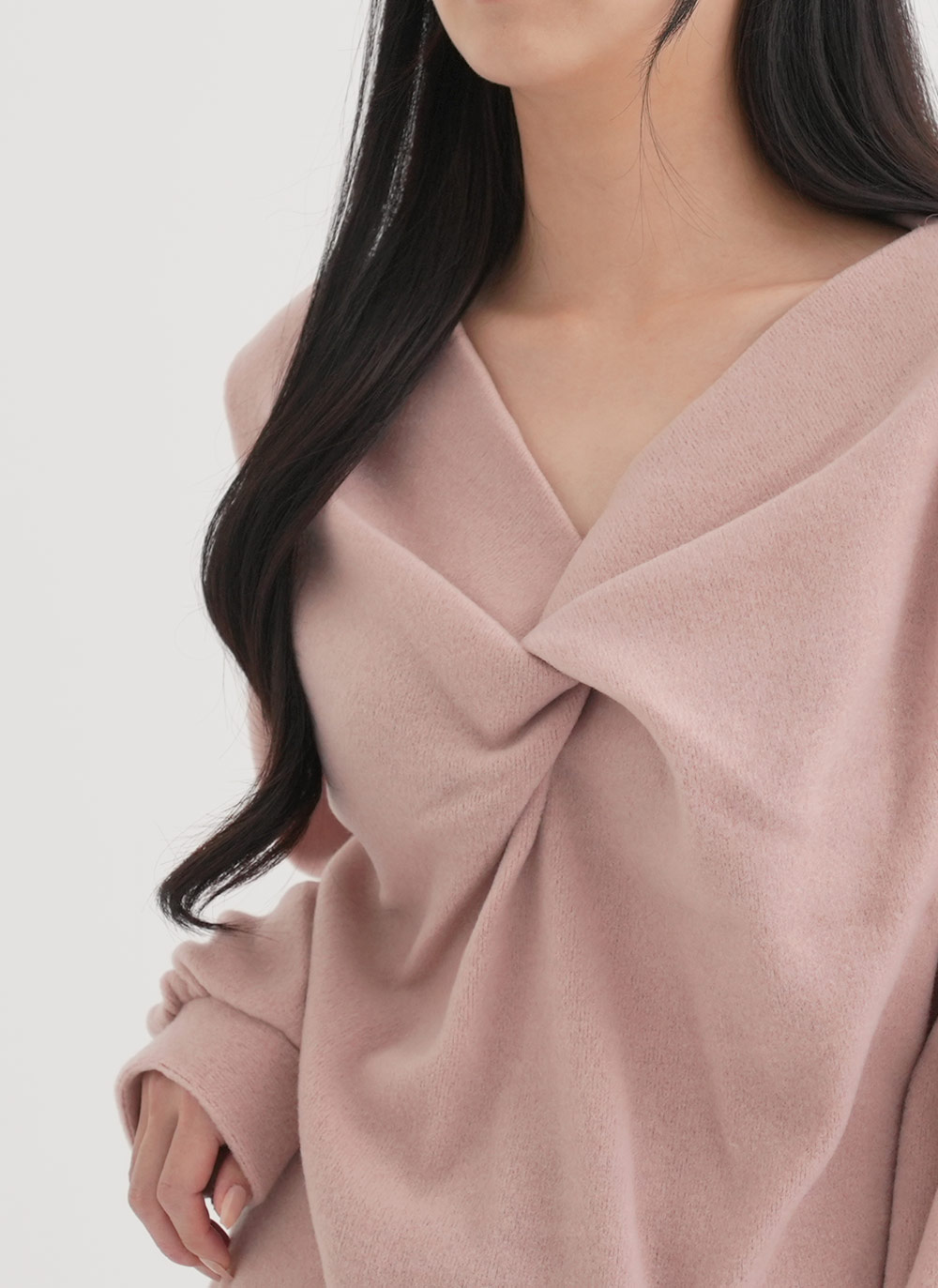 起毛ツイストVネックTシャツ | レディースファッション通販 - DHOLIC