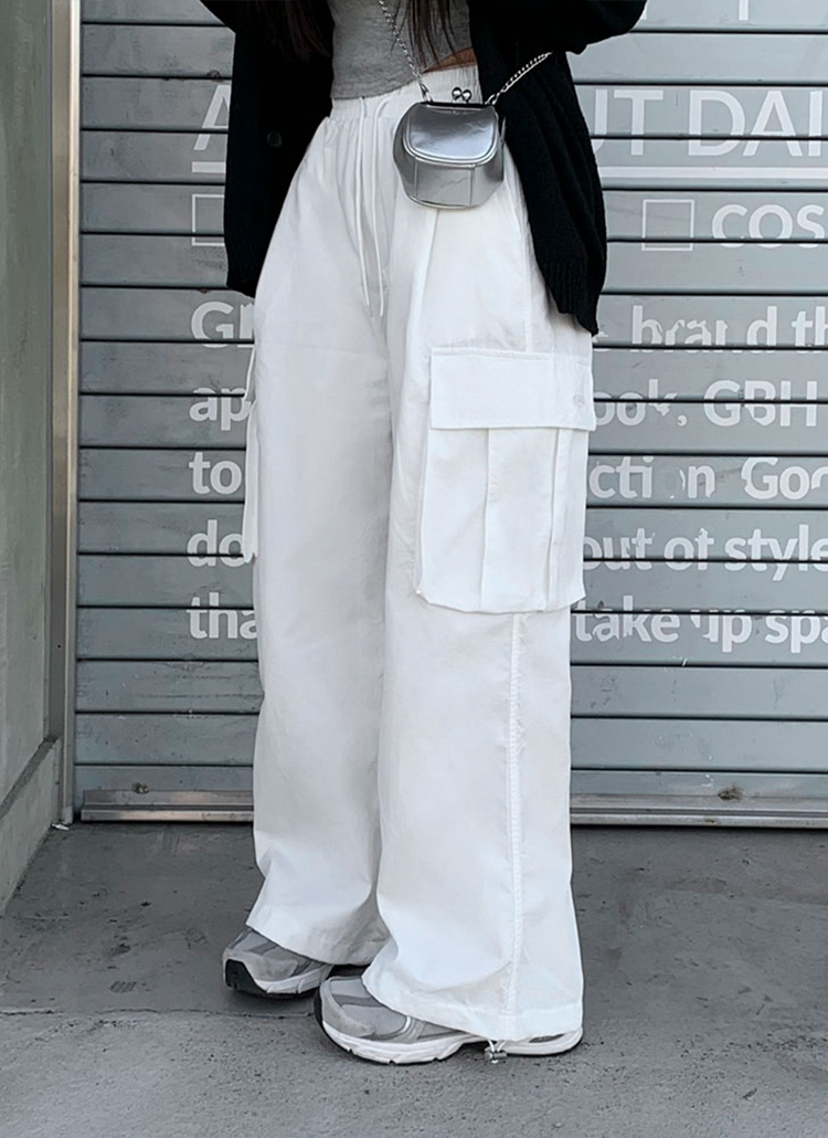 [beidelli made]2TYPEナイロンカーゴパンツ | レディースファッション通販 - DHOLIC