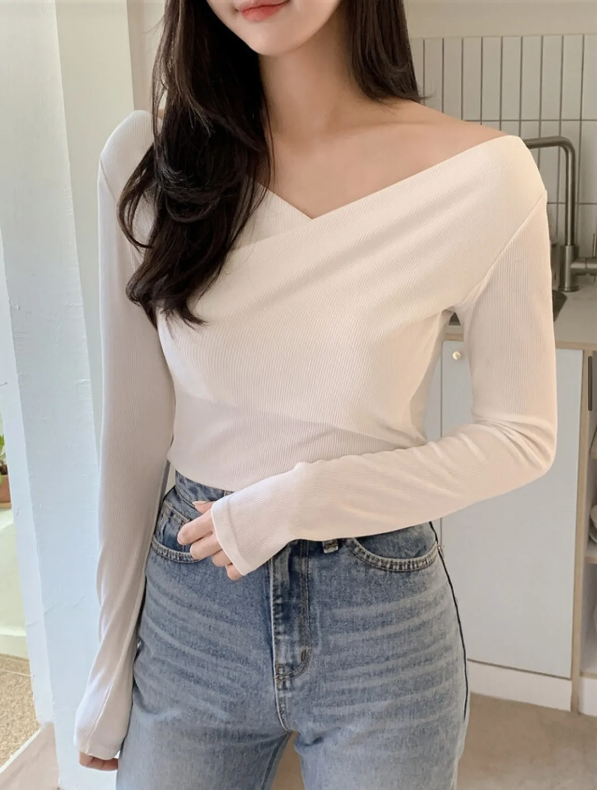 クロスVネック長袖Tシャツ | レディースファッション通販 - DHOLIC