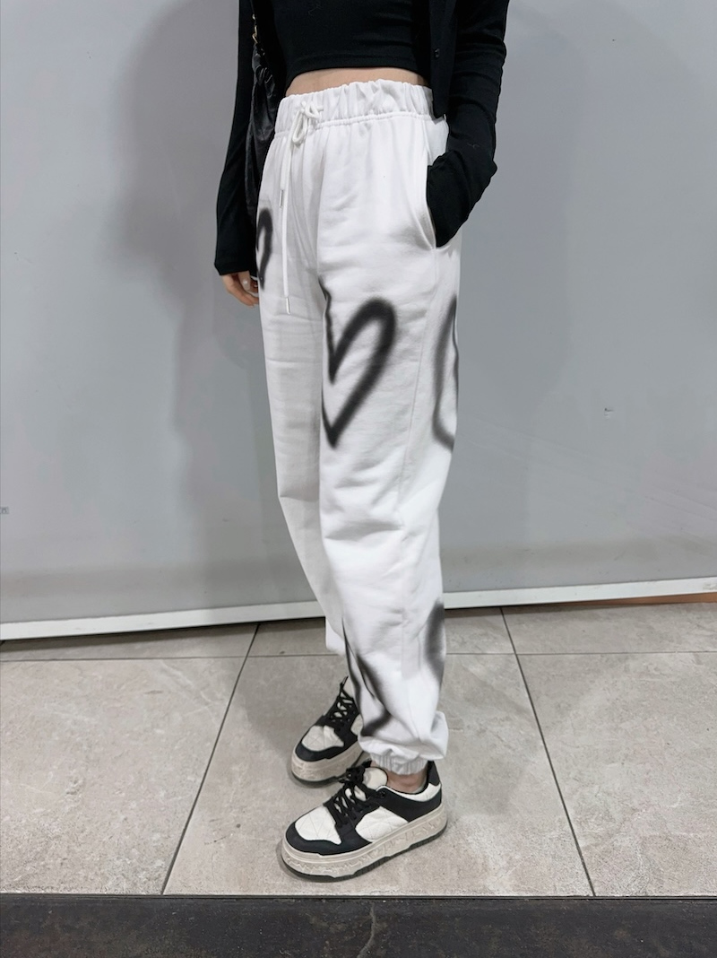 スプレーハートスウェットジョガーパンツ | レディース スプレーハートスウェットジョガーパンツ | レディース