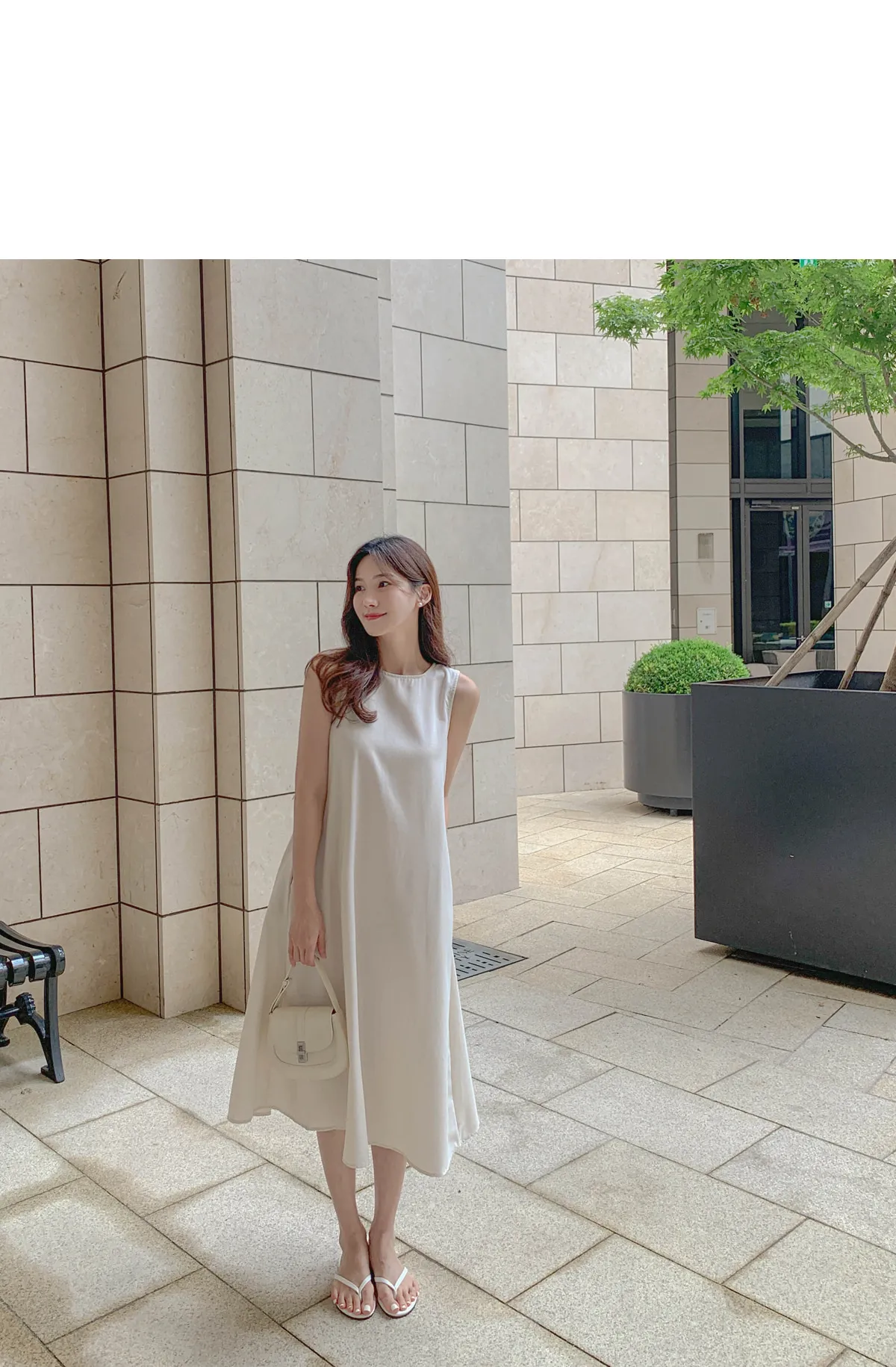 リネン混バックボタンスリットノースリワンピース | レディースファッション通販 - DHOLIC