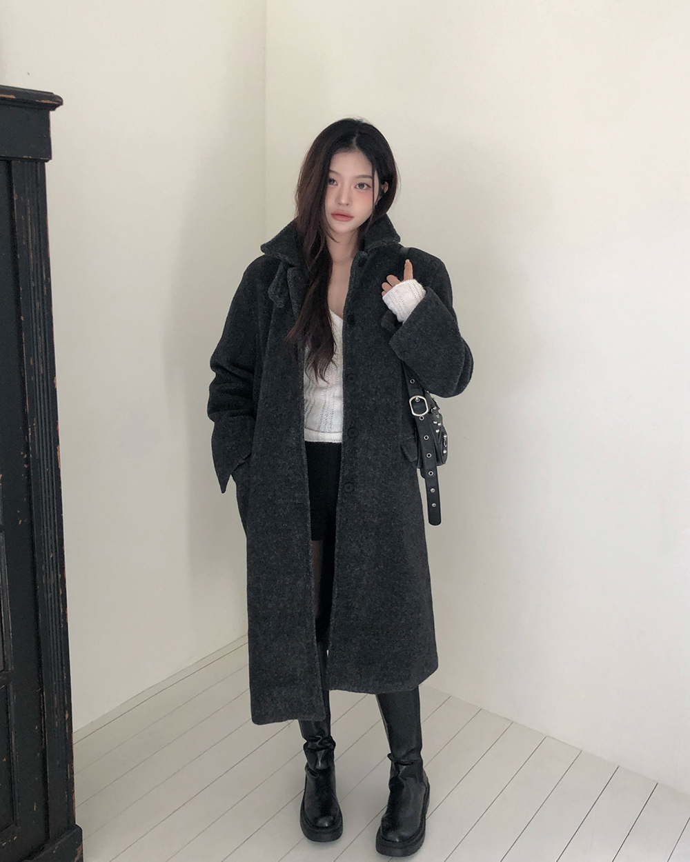ウール混ハイネックロング長袖ポケットボタンコート | レディース