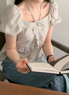 フリルストラップパフ袖ブラウス | レディースファッション通販 - DHOLIC